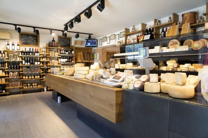 Lake Como: Cheese Factory Tour and Tasting in Valsassina - Why This Tour Offers Value