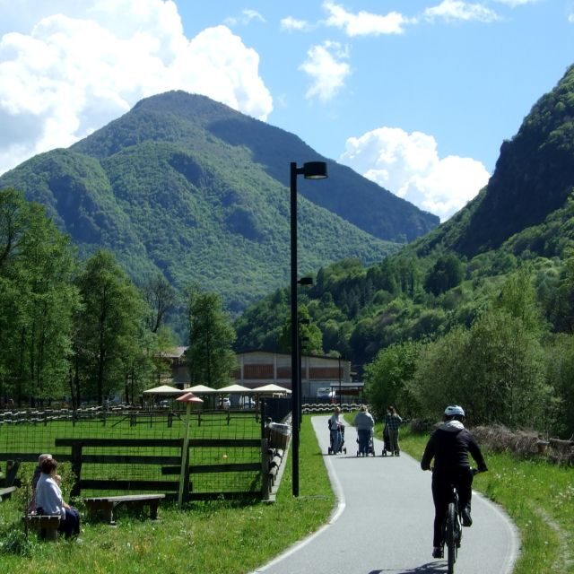 Lake Como: Cheese tasting in Valsassina with E-bike tour - The Experience in Detail