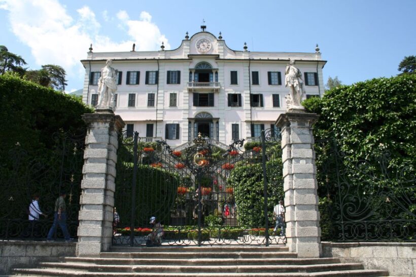 Lake Como: Highlights Tour with a Local by Private Car - A Deep Dive into the Lake Como Highlights Tour