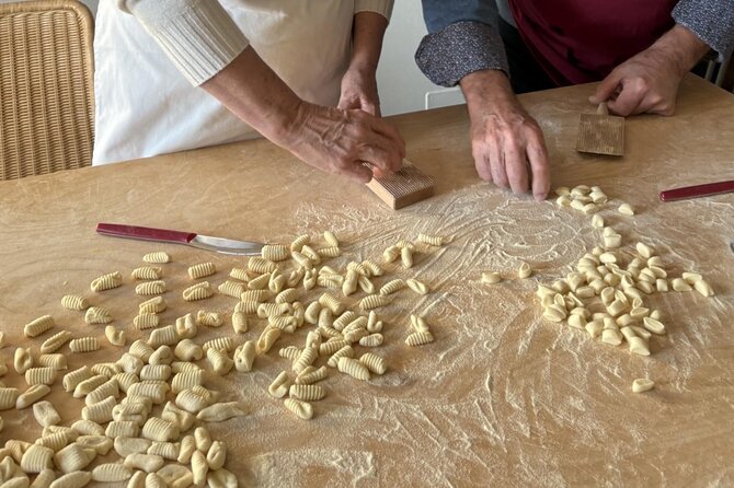 Lake Como Market Tour & Cooking Class with Annamaria - FAQs