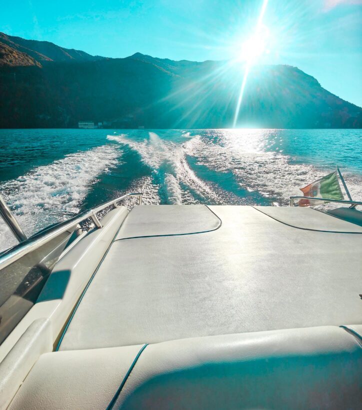 Lake Como: Scenic Private Boat Tour through the Best Villas - Why a Private Boat Tour on Lake Como is Worth It