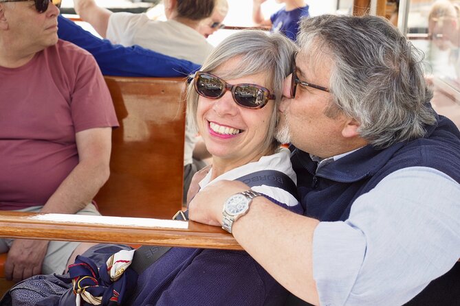 Lake Garda 4-Hour guided Boat Cruise to Sirmione - Key Points