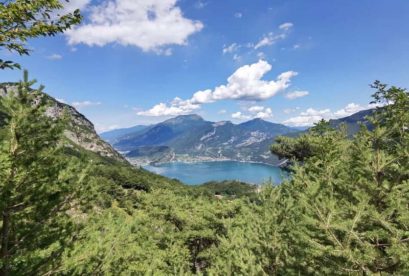 Lake Garda: Hiking Experience with a local Guide - Real Experiences from Participants