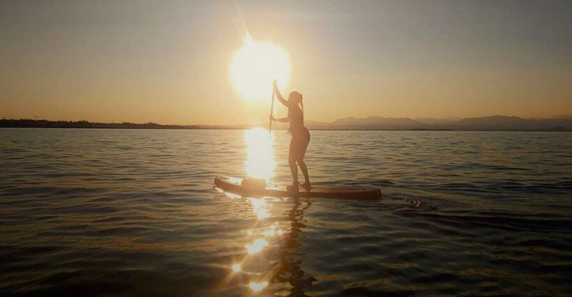 Lake Garda: Stand Up Paddleboard Experience with Dry Bag - Lake Garda: Stand Up Paddleboard Experience with Dry Bag – A Detailed Review