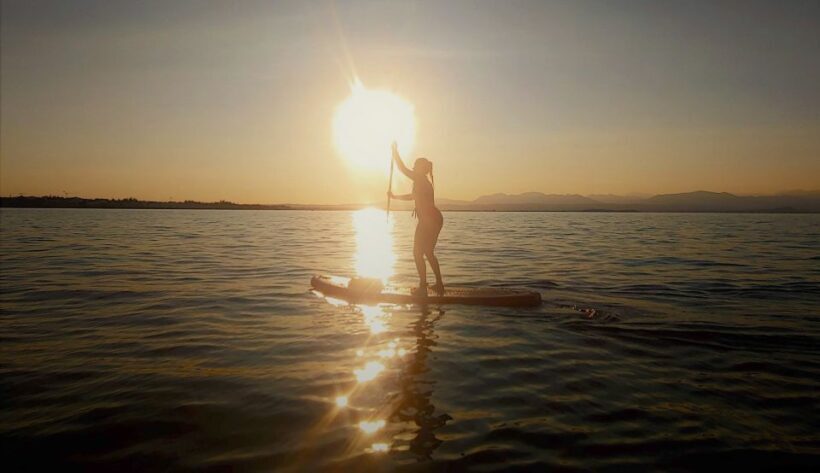 Lake Garda: Stand Up Paddleboard Experience with Dry Bag - Key Points