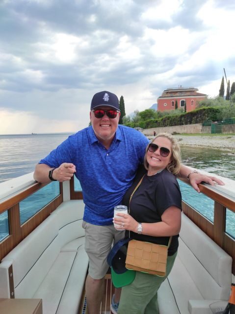Lake Garda tour with onboard aperitif 4 hours - Key Points