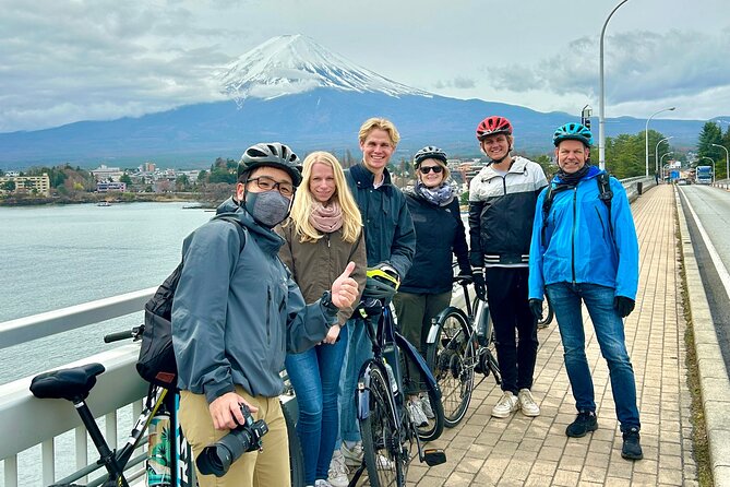 Lake Kawaguchi Explorer: E-Bike Guided Tour - Health and Accessibility Information
