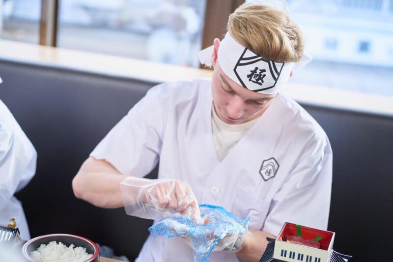 Lake Kawaguchi: Sushi Making Experience With Mt. Fuji View - Instructor and Ingredients