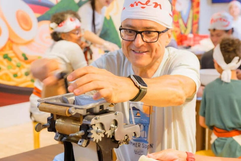 Lake Kawaguchiko: Ramen Cooking Class with Souvenir - Authenticity and Guest Feedback