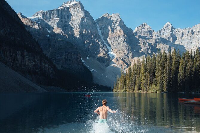 Lake Louise and Moraine Lake Afternoon tour in Canmore and Banff - An In-Depth Look at the Tour Experience