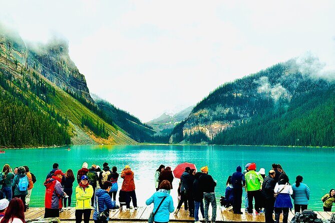 Lake Louise and Moraine Lake Exclusive Evening Private Tour - Exploring the Itinerary in Detail