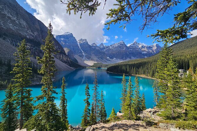 Lake Louise and Moraine Lake Full Day Tour - An Honest Breakdown of the Experience
