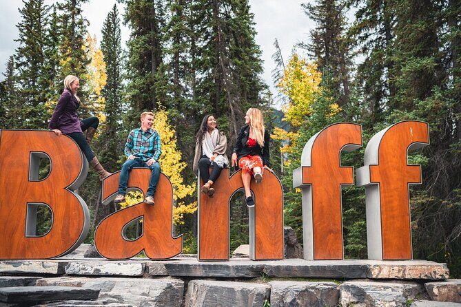 Lake Louise Moraine and Johnston Canyon Experience - FAQ