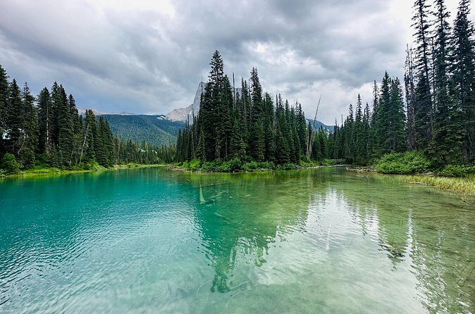 Lake Louise, Moraine Lake 1-Day Trip from Banff/Calgary - Emerald Lake: A More Intimate Experience
