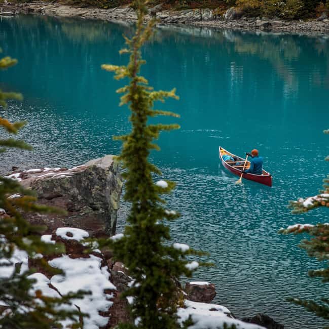 Lake Louise, Moraine Lake, tour from Canmore/Banff - Key Points
