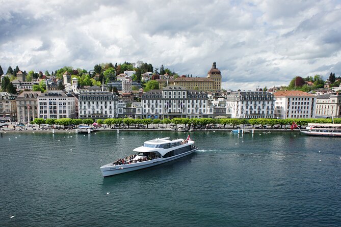 Lake Lucerne Panoramic Sightseeing Cruise - Audio Commentary and Smartphone App