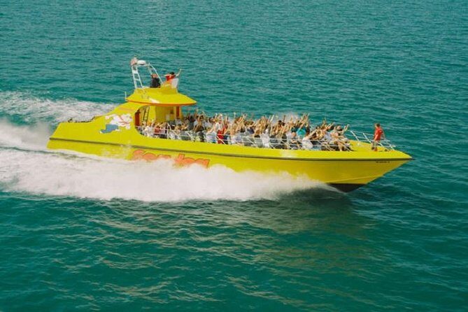 Lake Michigan 30-Minute Speedboat Ride - Key Points
