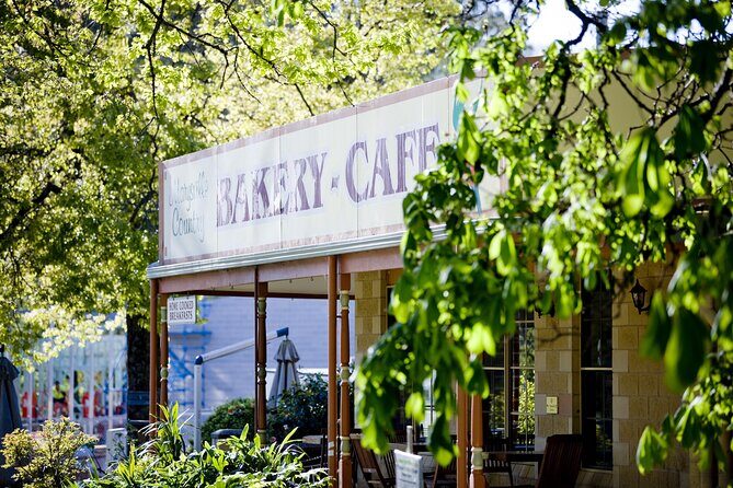 Lake Mountain Snow Trip including Yarra Valley Chocolaterie from Melbourne - FAQ