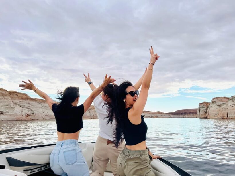 Lake Powell: Antelope Canyon 2-Hour Photo Boat Tour - Practical Tips for the Trip