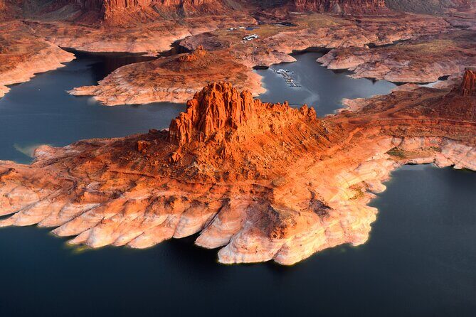 Lake Powell & Canyonlands National Park Scenic Charter - Who is this tour best for?