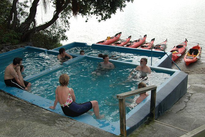 Lake Rotoiti Evening Kayak Tour including Hot Springs, Glowworm Caves and BBQ Dinner - Why This Tour Offers Great Value