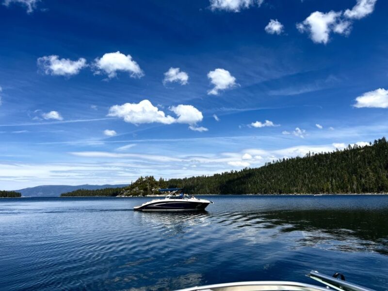 Lake Tahoe: Lakeside Highlights Yacht Tour - Highlights of the Tour