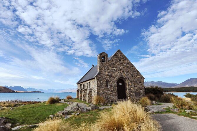 Lake Tekapo Private Day Trip from Queenstown - Exploring the Lake Tekapo Private Day Trip from Queenstown