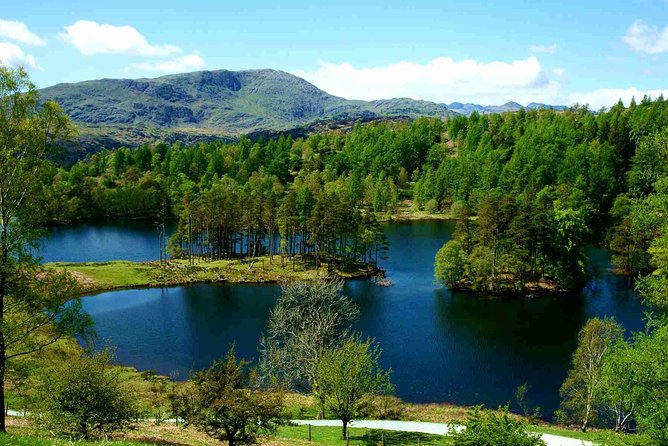 Lakes & Mountains, Spectacular Scenery With an Easy Short Walk - The Charm of Coniston Village
