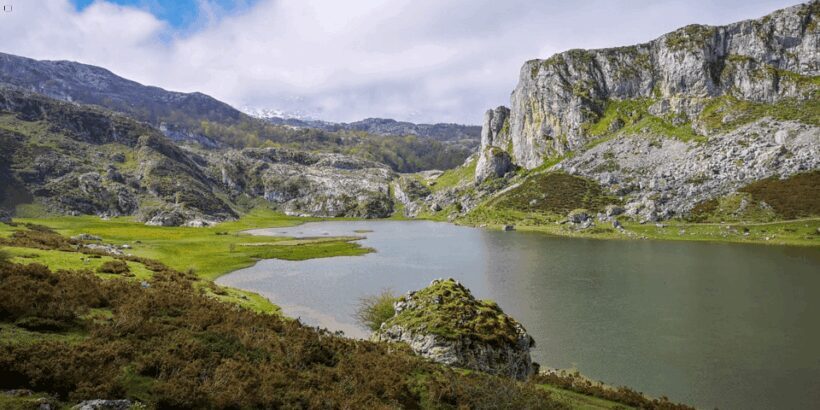 Lakes of Covadonga and Sanctuary of Covadonga: Guided and interpreted tour - Who Will Love This Tour?