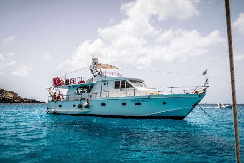 Lampedusa: Yacht excursion, swimming stops and typical lunch - An In-Depth Look at the Tour Experience