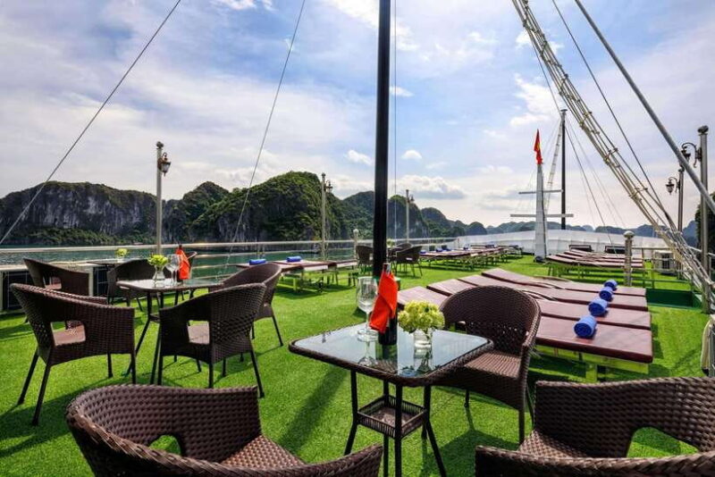 Lan Ha Bay: 2-Day Cruise with Meals, Activities and Pickup - Practical Tips for Travelers