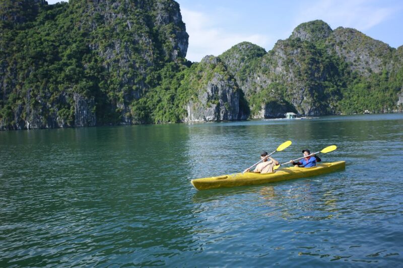 Lan Ha Bay - Kayaking 1 Day on cruise - What Makes This Tour Stand Out