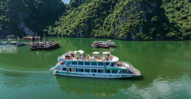 Lan Ha bay luxury cruise 6 hours trip, kayaking, bike, swim - Key Points