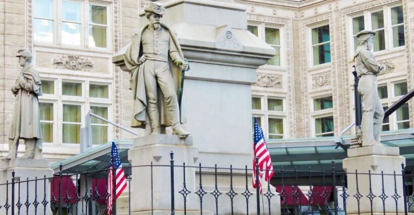 Lancaster: Downtown History and Craft Beer Walk - An Authentic Window into Lancaster’s Past and Present