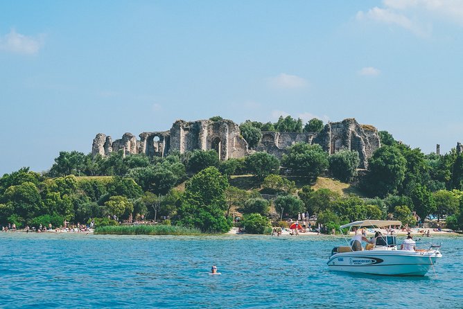Land of Venice: Verona, Lake Garda and Countryside Private Tour - Discovering the Charming Town of Sirmione