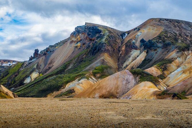 Landmannalaugar Hiking, Hot-Springs & Haifoss Waterfall Tour - Exploring the Lava Fields and Technicolor Hills