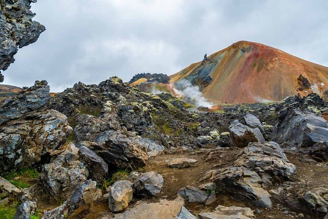Landmannalaugar Hiking, Hot-Springs & Haifoss Waterfall Tour - Marveling at the Stunning Haifoss Waterfall