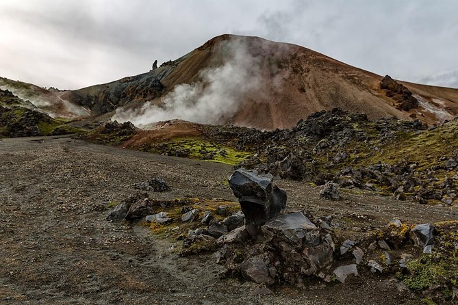 Landmannalaugar, photo infused day tour to the highlands - Stepping Back in Time at Thjodveldisbaerinn Stong
