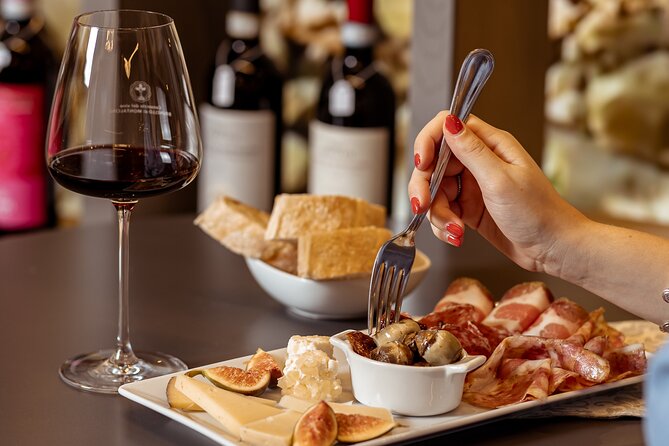 Lands of Brunello Wine Pienza and Montalcino With Gourmet Lunch - The Gourmet Lunch Experience