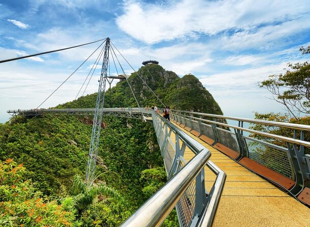 Langkawi Tour with SkyBridgewalk,Langkawi Cable Car,Oriental Village pass - Why Choose This Tour?