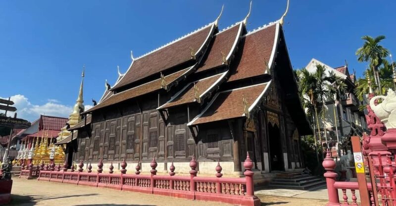 Lanna Heritage Walking Tour: A Journey Through History - Key Points