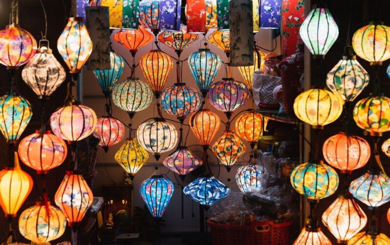 Lantern Making Class With Lynn - Is It Worth the Price?