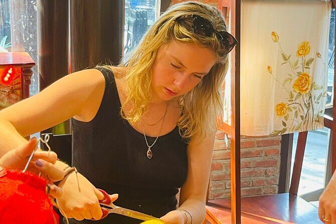 Lantern Making class with Ms. My in Local's Home - Frequently Asked Questions