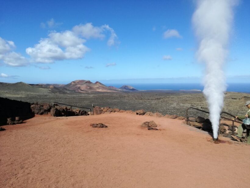 Lanzarote: 5-Hour Timanfaya National Park Southern Tour - Lanzarote: 5-Hour Timanfaya National Park Southern Tour – A Detailed Look
