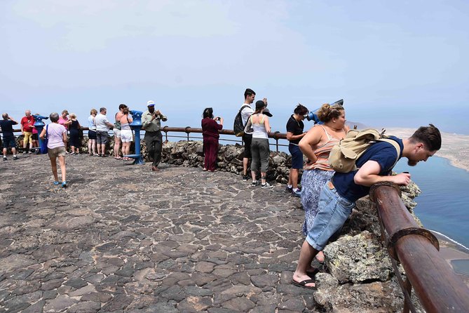 Lanzarote Cesar Manrique - Cueva De Los Verdes and Jameos Del Agua