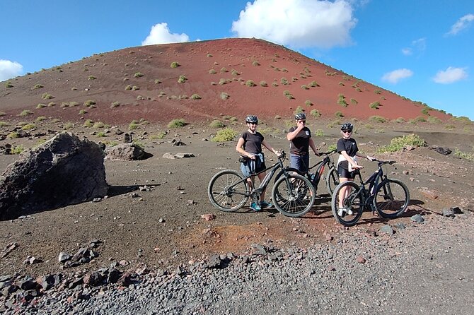 Lanzarote E-Bike Tour: Volcano Craters & Scenic Vineyards - What to Expect on the E-Bike Adventure