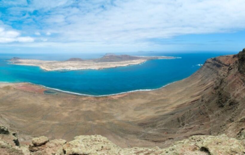 Lanzarote: Full Day Bus Tour with Scenic Views - FAQs