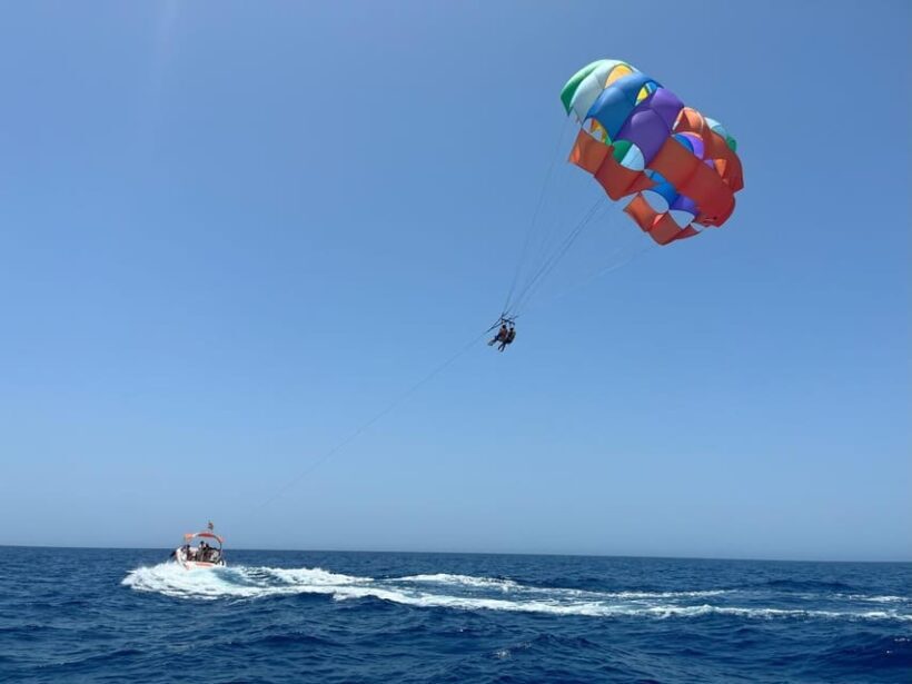 Lanzarote: Parasailing Adventure in Puerto del Carmen - What Travelers Love About This Tour
