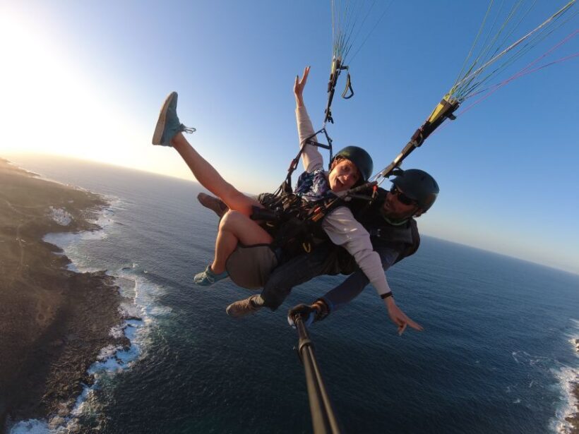 Lanzarote: Tandem Paragliding Flight Over Lanzarote - Who Should Consider This Tour?