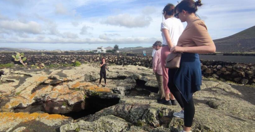 Lanzarote: Timanfaya Natural Park Trekking Tour - The Value of This Experience